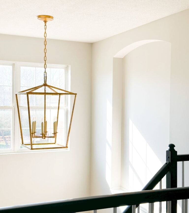 The Perfect Two-Story Foyer Chandelier Height (Complete Size Guide ...
