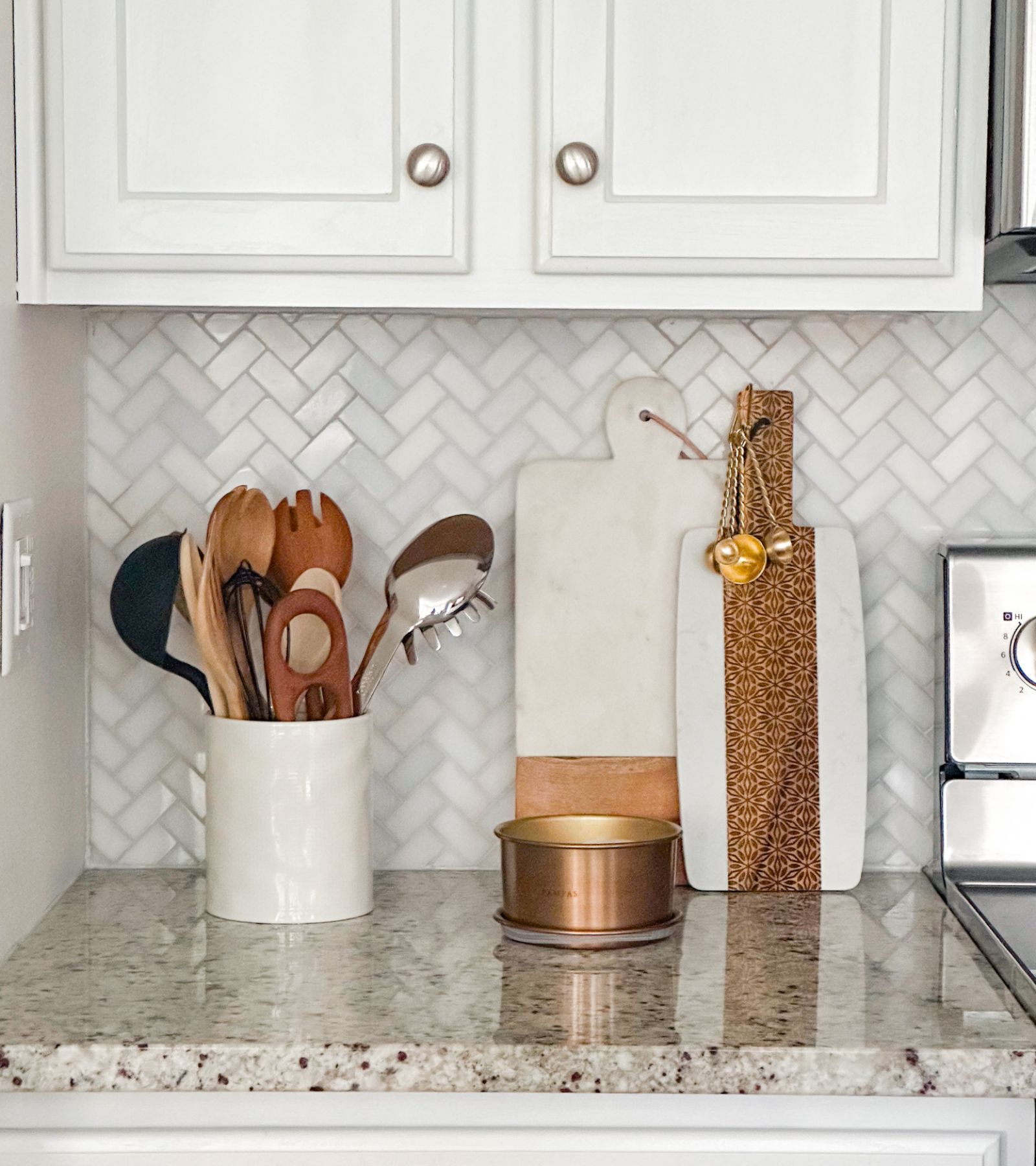 11 Tips for Styling Kitchen Countertops Without The Clutter - Home By Alley