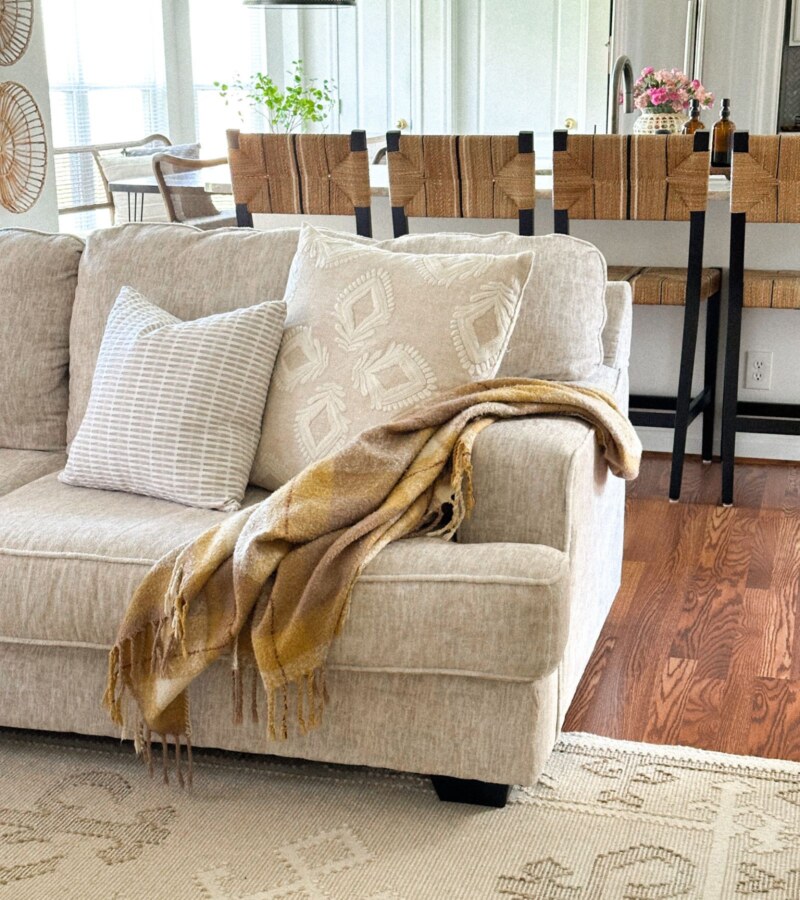9 Cozy & Cuddly Ways to Style a Throw Blanket on a Couch - Home By Alley